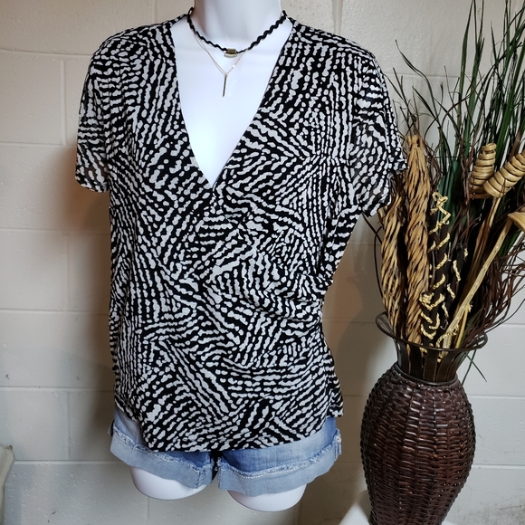 Laura Ashley | Tops | Laura Ashley Top | Poshmark